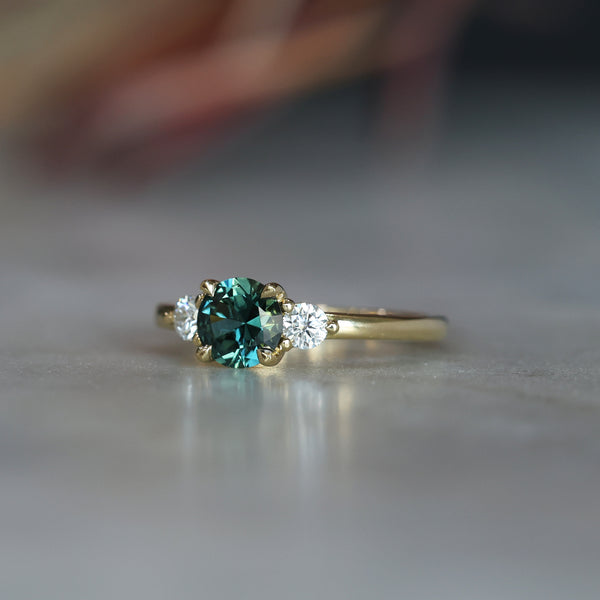 LUNAR TRILOGY / 0.89ct ROUND CUT PARTI SAPPHIRE RING - Meg Maskell Fine ...