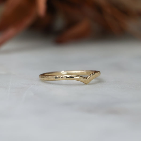 TEXTURED BILLY | WEDDING BAND - Meg Maskell Fine Jewellery
